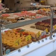 SARAH DONUTS - 209 Photos & 192 Reviews - 5860 Jimmy Carter Blvd ...