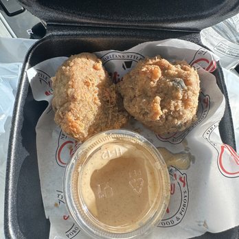 CALLIOPE’S FOOD TRUCK - Updated December 2025 - 15 Photos - 4120 Avenue ...