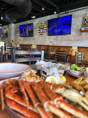 THE SALTY CRAB BAR & GRILL NORTH BEACH - Updated September 2025 - 502 ...