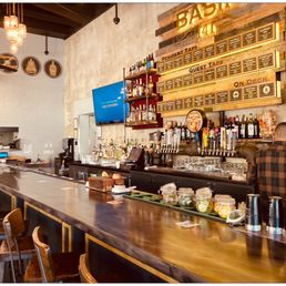 BASIN 141 - Updated December 2025 - 1355 Photos & 568 Reviews - 402 S ...