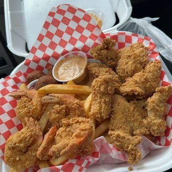 GUMBO BOYS - Updated June 2024 - 89 Photos & 72 Reviews - 646 S Main St ...