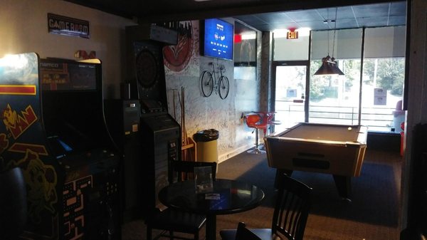 CLUB 31 SPORTS BAR & LOUNGE - Updated December 2025 - 12 Photos - 927 E ...