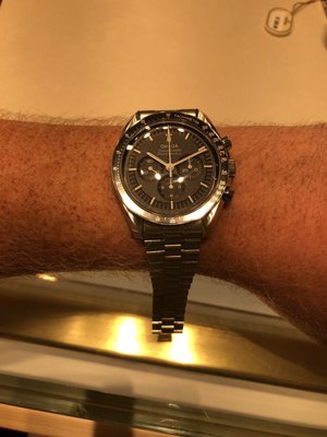 WATCHES OF SWITZERLAND - Updated January 2026 - 17 Photos - 1 Broadway ...