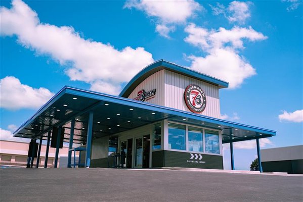 7 BREW COFFEE - Updated September 2025 - 83 Photos - 4530 Main St ...