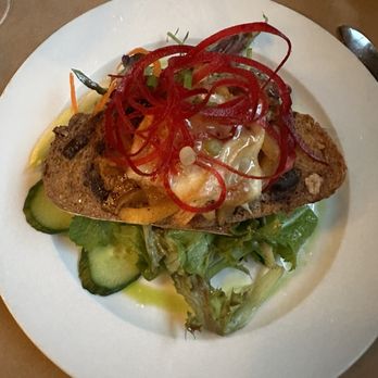 LOCALS - Updated December 2025 - 86 Photos & 115 Reviews - 1760 ...