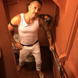 MR S LEATHER - Updated August 2024 - 117 Photos & 212 Reviews - 385 8th ...