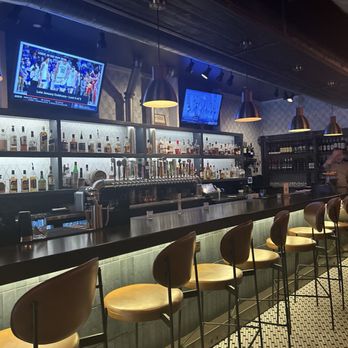 204 NORTH KITCHEN & COCKTAILS - Updated April 2025 - 873 Photos & 614 ...