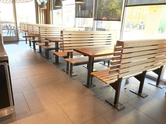 SHAKE SHACK EASTON TOWN CENTER - Updated December 2025 - 238 Photos ...