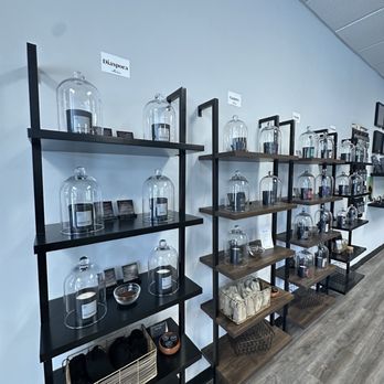 BRIGHT BLACK - Updated December 2025 - 29 Photos - 2020 Chapel Hill Rd ...