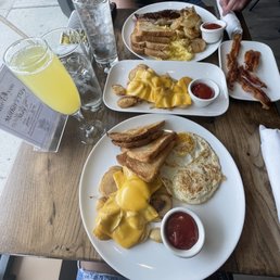 ME & YOU - 112 Photos & 87 Reviews - 326 Broadway, Bethpage, NY - Menu ...