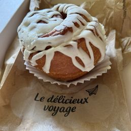 LE PETIT FOUR BAKERY - Updated September 2025 - 47 Photos & 21 Reviews ...