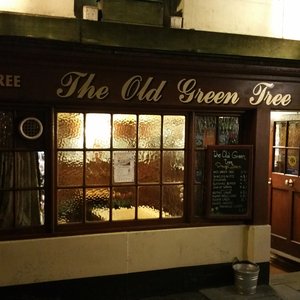 BIDDESTONE ARMS - Updated January 2025 - The Green, Chippenham ...