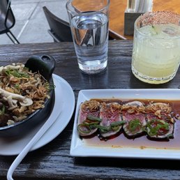 AMA RAW BAR - WEST VILLAGE - Updated December 2025 - 290 Photos & 165 ...