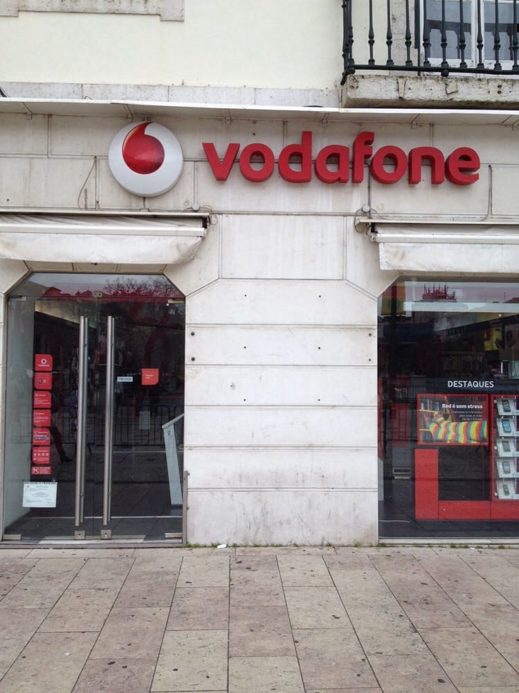 VODAFONE - Updated August 2025 - Praça Dom Pedro IV, 4-5, Lisboa ...