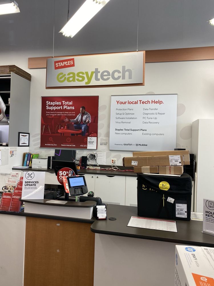 STAPLES - Updated December 2025 - 14 Photos & 10 Reviews - 13 Airport ...