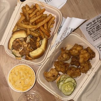 DAVE’S HOT CHICKEN - Updated October 2025 - 56 Photos & 39 Reviews ...