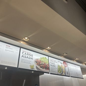CHIPOTLE MEXICAN GRILL - Updated October 2025 - 38 Photos - 3353 ...