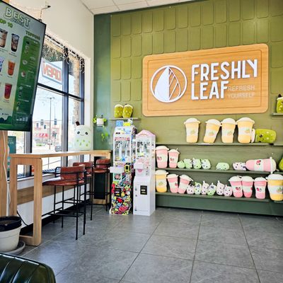 FRESHLY LEAF -MAPLE GROVE - Updated April 2025 - 62 Photos & 21 Reviews ...