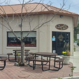 THE COURTYARD CAFE & BAKERY - Updated December 2025 - 186 Photos & 308 ...