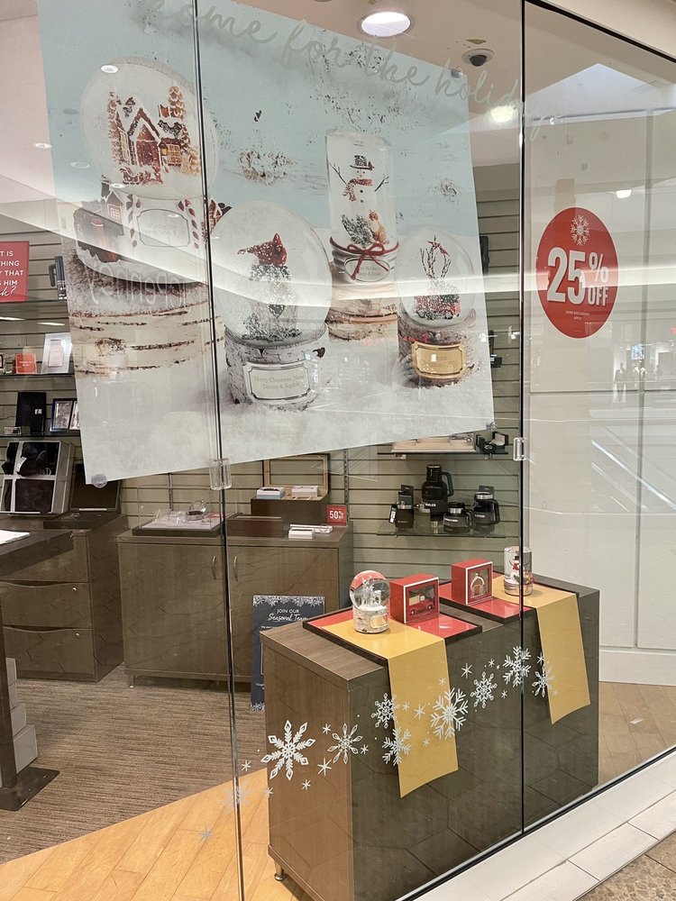 THINGS REMEMBERED - Updated April 2024 - 24 Photos - W Farms Mall ...