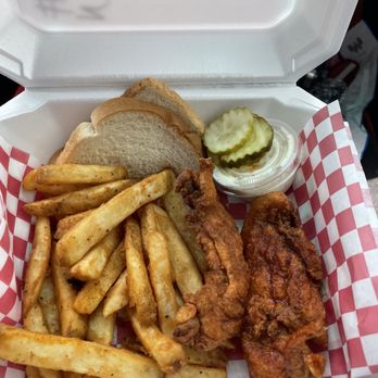 HOT CHICKEN RUN - Updated July 2025 - 46 Photos & 26 Reviews - 6917 S ...