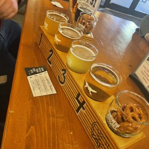 THE SOUTHERN GROWL - 218 Photos & 279 Reviews - 155 N Buncombe Rd ...