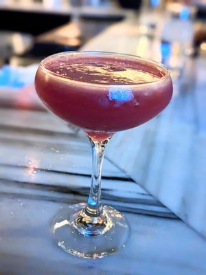 THE SILVER PIG BAR & OYSTER ROOM - Updated August 2025 - 143 Photos ...