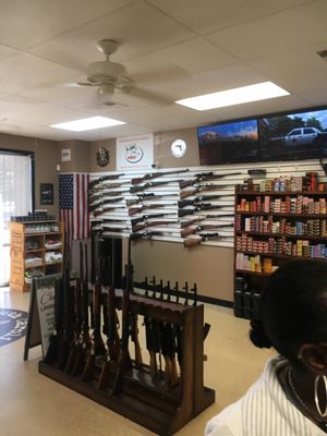 SOUTH CAROLINA GUN COMPANY - Updated November 2025 - 242 W Wade Hampton ...
