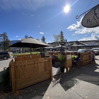 THE RAVEN BISTRO - Updated April 2025 - 323 Photos & 221 Reviews - 504 ...