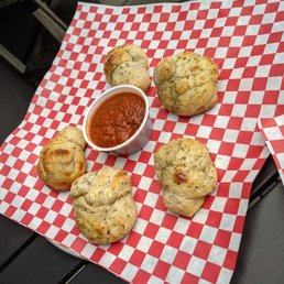 HUMDINGER PIZZA - Updated October 2025 - 88 Photos & 88 Reviews - 9201 ...