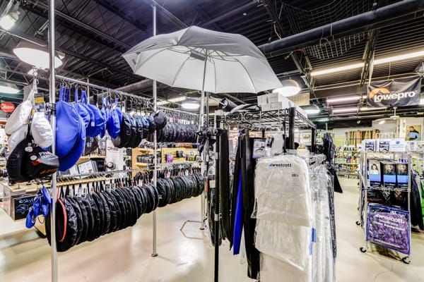 Houston Camera Exchange - 33 Photos & 107 Reviews - Photography Stores ...