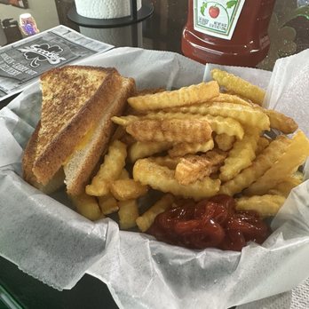 SCOOBIES - Updated October 2025 - 32 Photos & 54 Reviews - 426 E ...