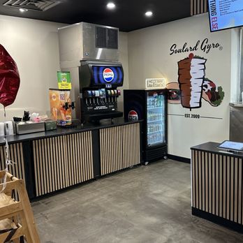 SOULARD GYRO - Updated September 2025 - 71 Photos & 49 Reviews - 4701 W ...