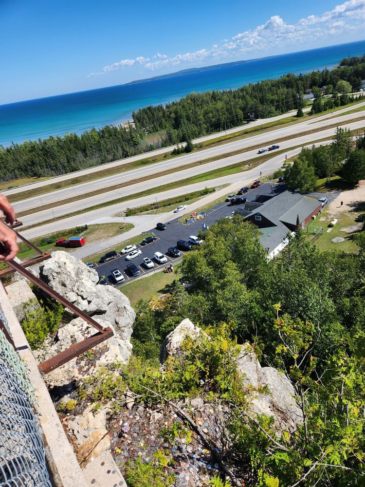 CASTLE ROCK - Updated May 2025 - 120 Photos & 32 Reviews - N2690 Castle ...