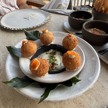 CASA NEOS - Updated July 2025 - 549 Photos & 260 Reviews - 40 SW N ...