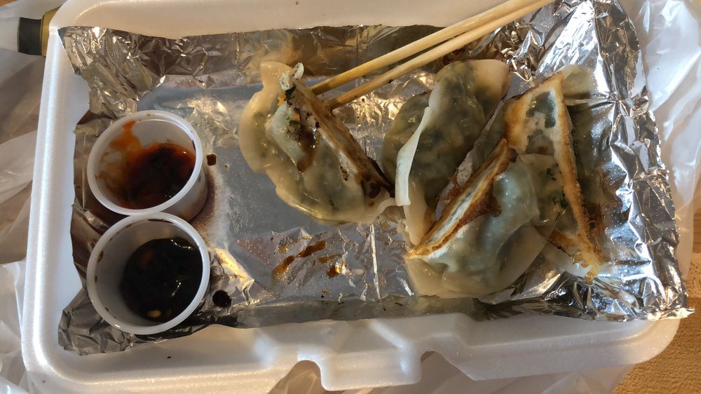 DISTRICT DUMPLINGS - 55 Photos & 99 Reviews - 2923 S Glebe Rd ...