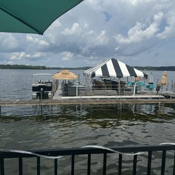 THE FISH - Updated August 2025 - 88 Photos & 188 Reviews - 61 Lakeside ...