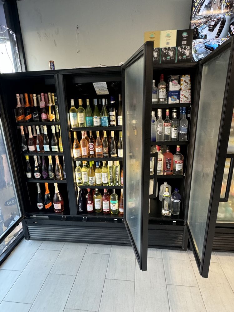 LIQUOR ISLAND WAREHOUSE - Updated August 2025 - 15 Photos - 2494-2498 ...