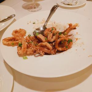 LULA - Updated August 2025 - 49 Photos & 19 Reviews - 28 Oak St ...