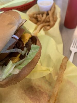 HIDEOUT BURGERS - Updated April 2025 - 87 Photos & 228 Reviews - 2751 E ...