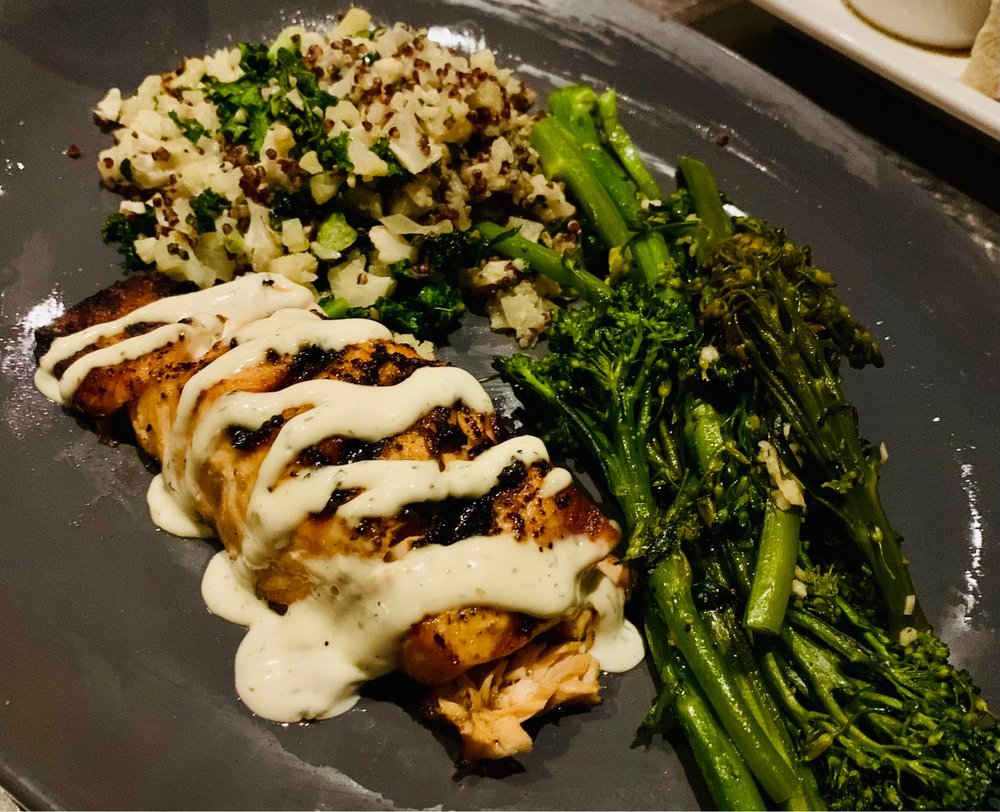 FUGAZZIS - 229 Photos & 315 Reviews - Diners - 127 W Main St, Visalia ...