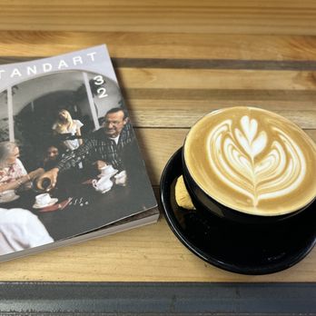 SIMPLE MERCHANT COFFEE - Updated July 2024 - 48 Photos & 42 Reviews ...