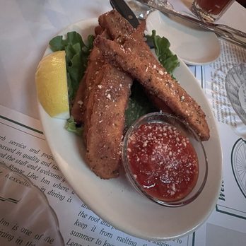 THE RANGE LINE INN - Updated December 2025 - 43 Photos & 107 Reviews ...