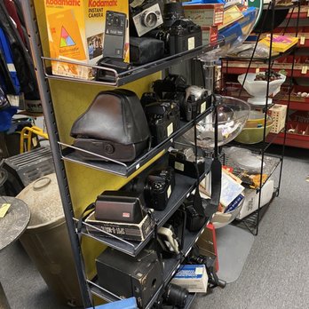 OHIO VALLEY ANTIQUE MALL - Updated May 2024 - 207 Photos & 90 Reviews ...