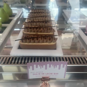 DAMN GOOD SWEETS - Updated November 2024 - 76 Photos & 22 Reviews ...