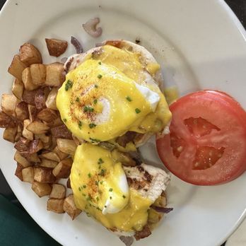 BEA BEA’S - Updated December 2024 - 5173 Photos & 4586 Reviews - 353 N ...