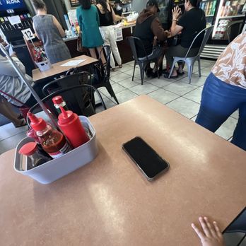 BUTTON UP CAFE - 2748 Photos & 1271 Reviews - 97-719 Kamehameha Hwy ...