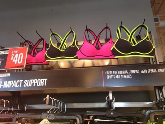 UNDER ARMOUR FACTORY HOUSE - Updated October 2025 - 38 Photos & 13 ...