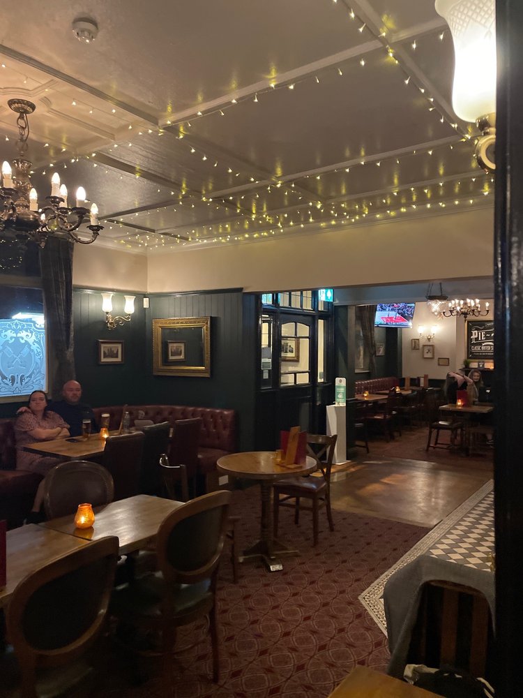 THREE TUNS - Updated July 2025 - 18 Photos & 14 Reviews - 12 Coppergate ...