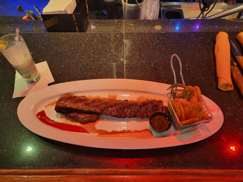 BONFIRE RESTAURANT AND LOUNGE - Updated October 2025 - 376 Photos & 238 ...